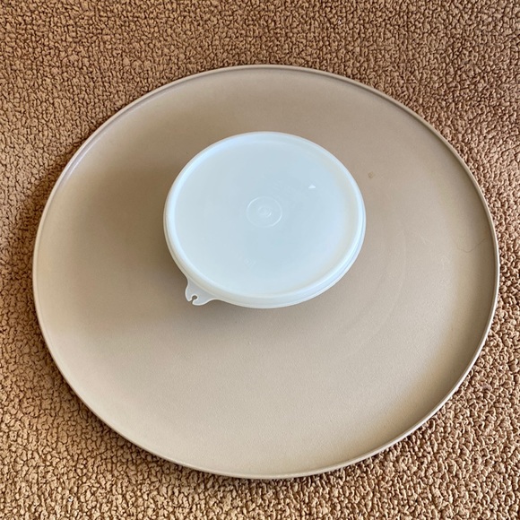Tupperware | Kitchen | Vintage Tupperware Brown White Chip Dip Platter ...